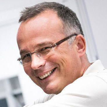 Interview with Martin in Forbes magazine | The Nanorobots Research Center